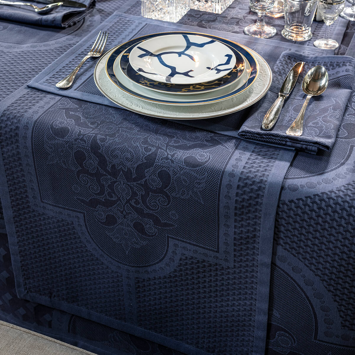 New Household linen, High end table linen | Le Jacquard Français