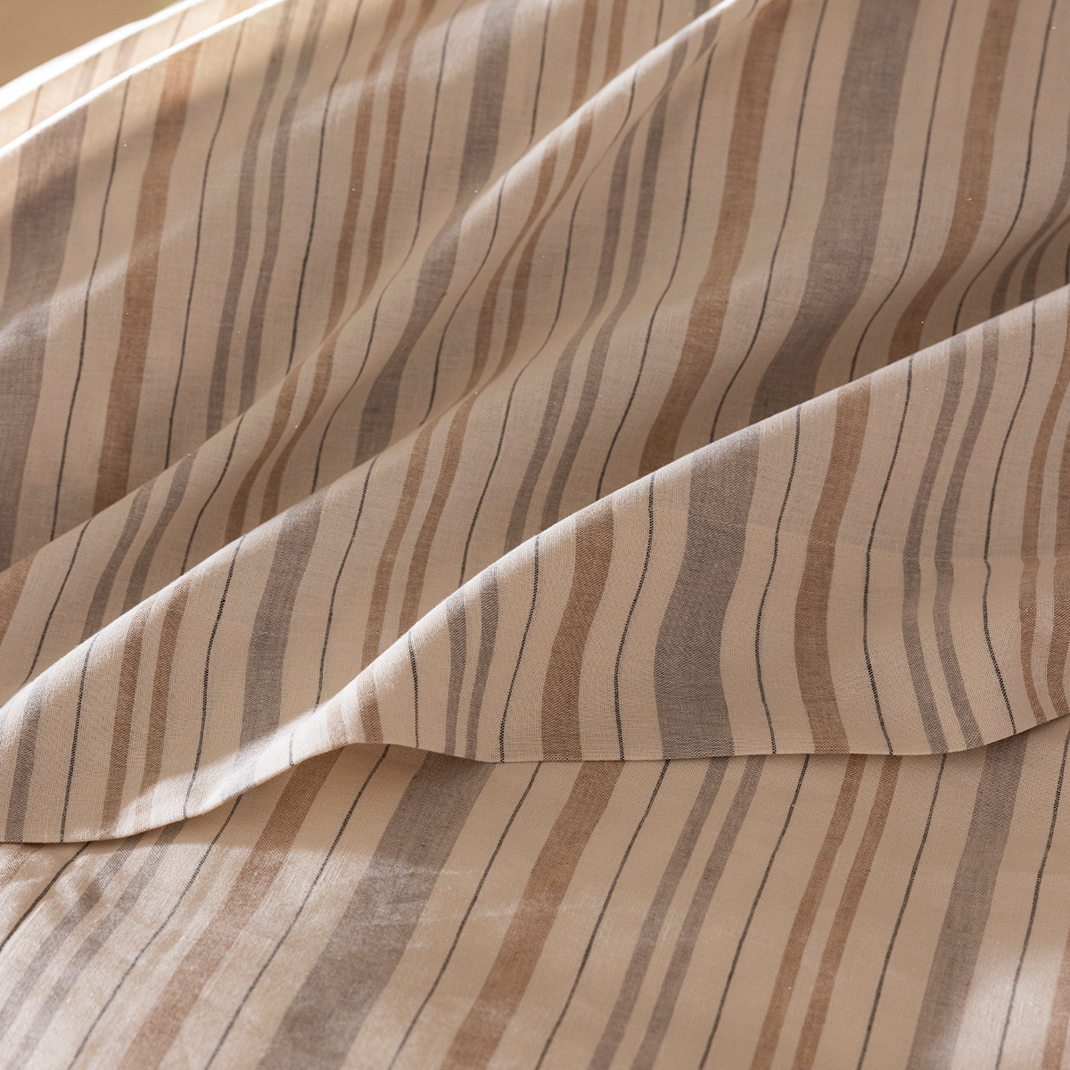 Top-of-the-range bed linen, sets, comforter covers, sheets, fitted ...